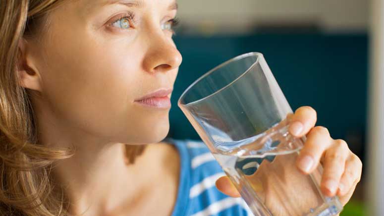 Dry Throat: Symptoms, Causes and Treatments – Page 2 – Entirely Health