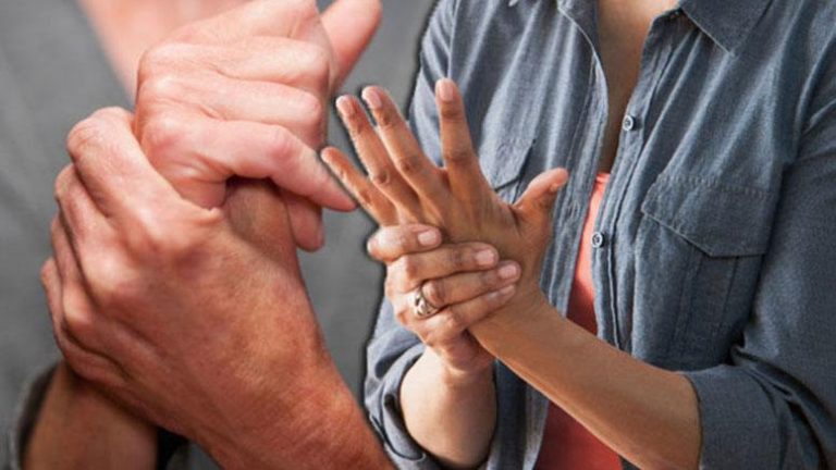 Rheumatoid Arthritis Flare-Ups: Symptoms, Tips, and More – Entirely Health
