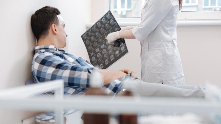 Concussion – Symptoms and Treatments – Page 3 – Entirely Health