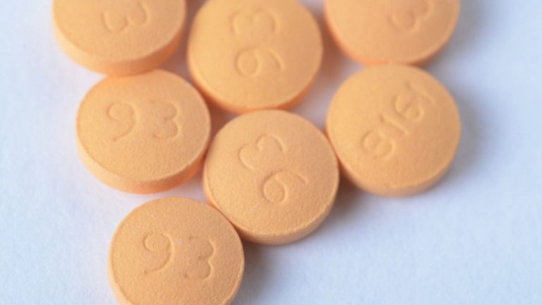 Quetiapine: Side Effects, Dosages, Uses and More – Entirely Health