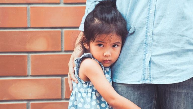 Separation Anxiety in Adults: Symptoms, Treatment, and Mmore – Entirely ...