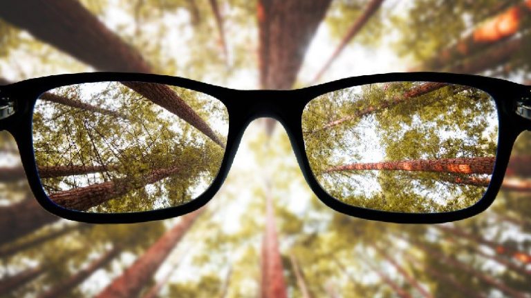 Nearsightedness VS Farsightedness: How to Tell the Difference ...