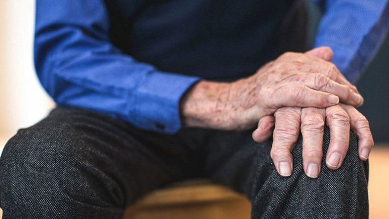 Parkinson’s Tremor: Causes, Treatments, and more – Page 6 – Entirely Health