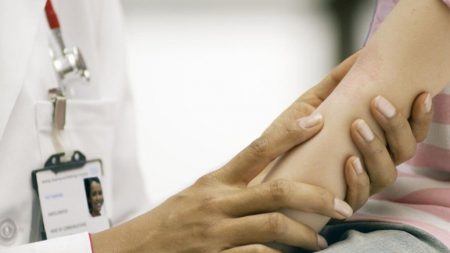 Erythrodermic Psoriasis – Symptoms, Causes, Treatment and More – Page 4 ...