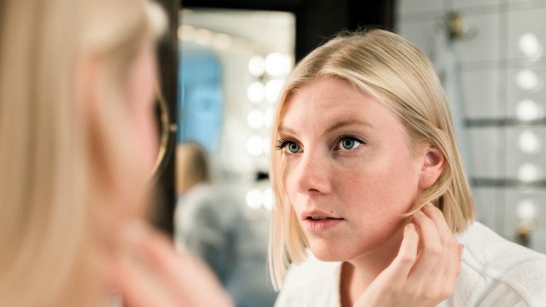 Sallow Skin – What It Is, Causes, Treatments and More – Entirely Health