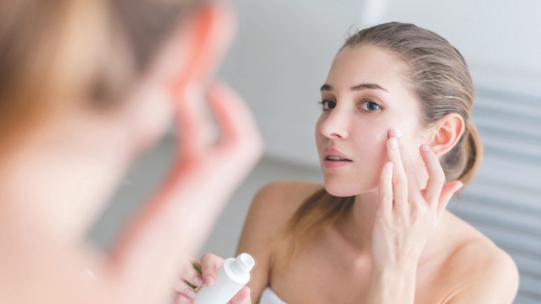 Sallow Skin – What It Is, Causes, Treatments and More – Page 7 ...