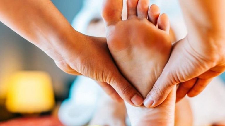 Foot Massage Techniques and Benefits – Entirely Health