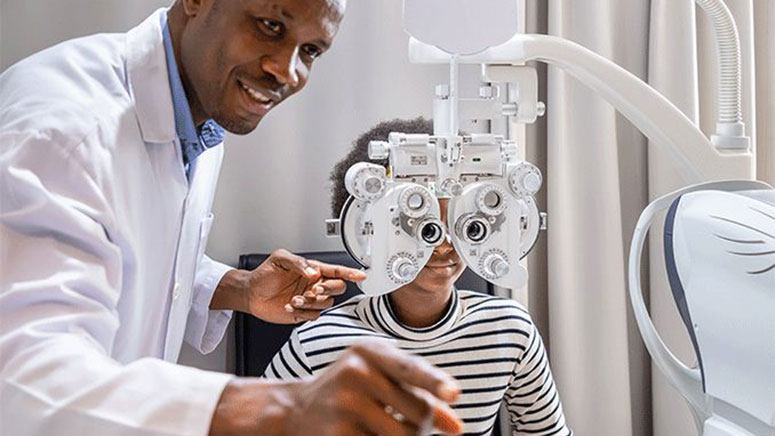 Blindness (Vision Impairment): Symptoms, Types, Causes and Treatment ...