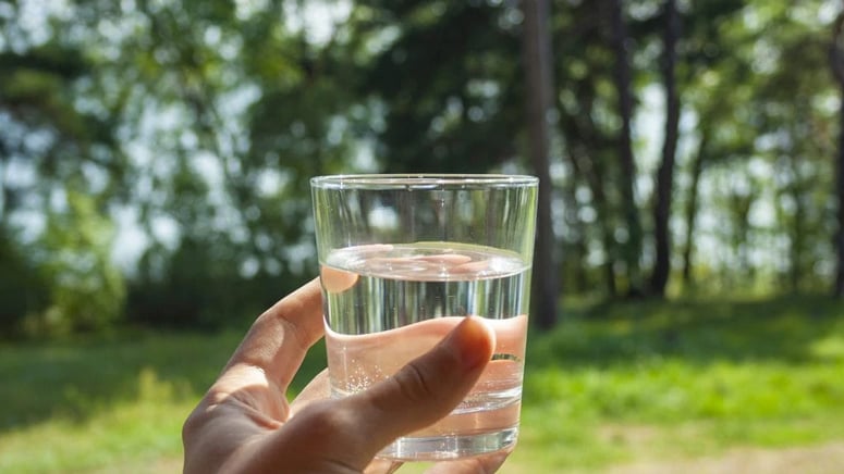 What Is Distilled Water and Is It Safe to Drink? – Page 2 – Entirely Health