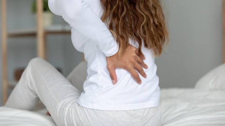 Sacroiliac (SI) Joint Dysfunction: Symptoms, Causes, Diagnosis, and ...