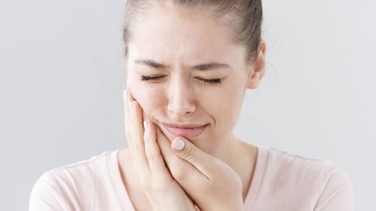 10 Possible Reasons for Your Gum Pain – Entirely Health