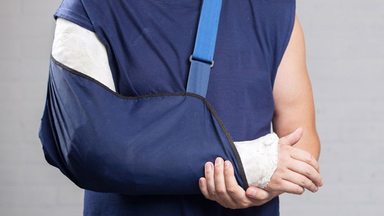 Right Arm Pain: 10 Possible Causes & What to Do – Page 5 – Entirely Health