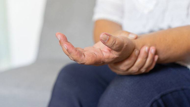 Wrist Pain: Causes & Treatment Options – Page 2 – Entirely Health