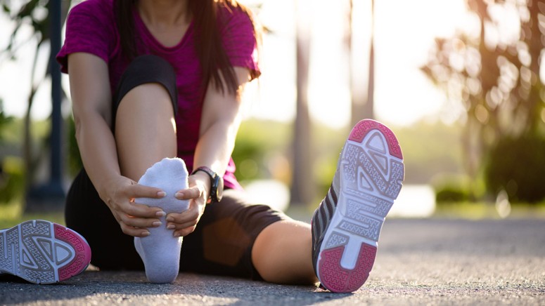 Shin Splints: Symptoms, Causes & Treatments – Page 8 – Entirely Health