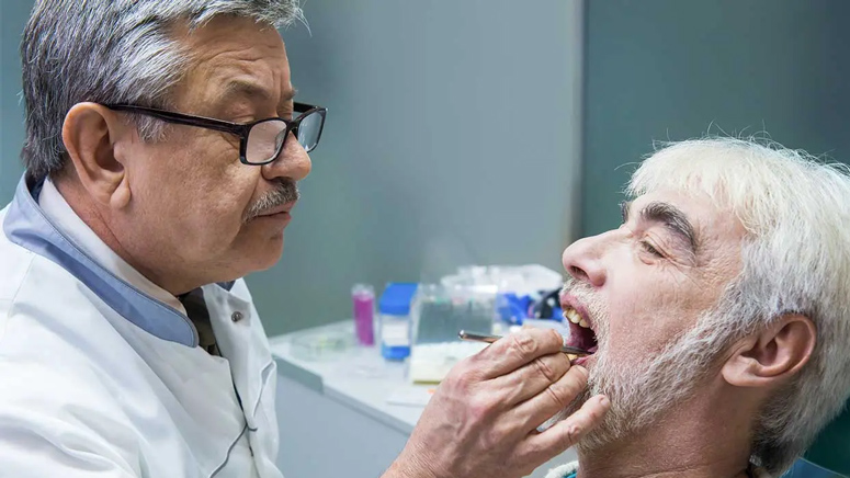 12 Easy Ways to Reverse Receding Gums Naturally – Entirely Health